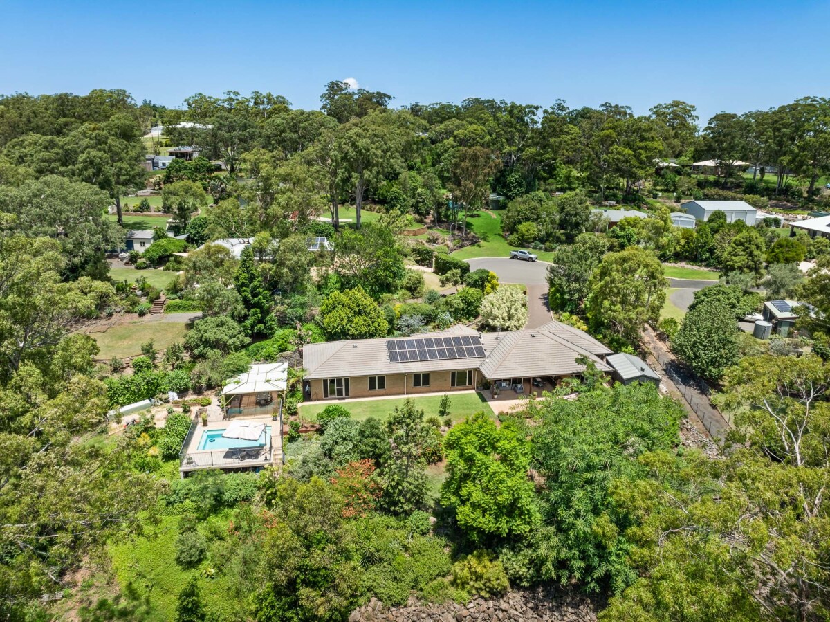 4 Jackson Close Highfields Queensland House for Sale - RE/MAX Australia